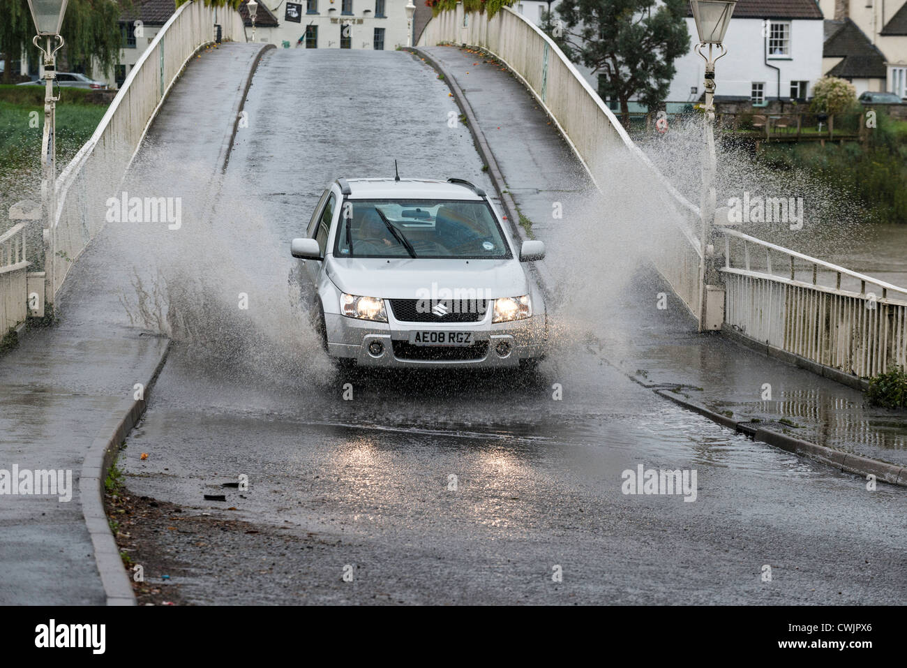 Car railings hi-res stock photography and images - Alamy
