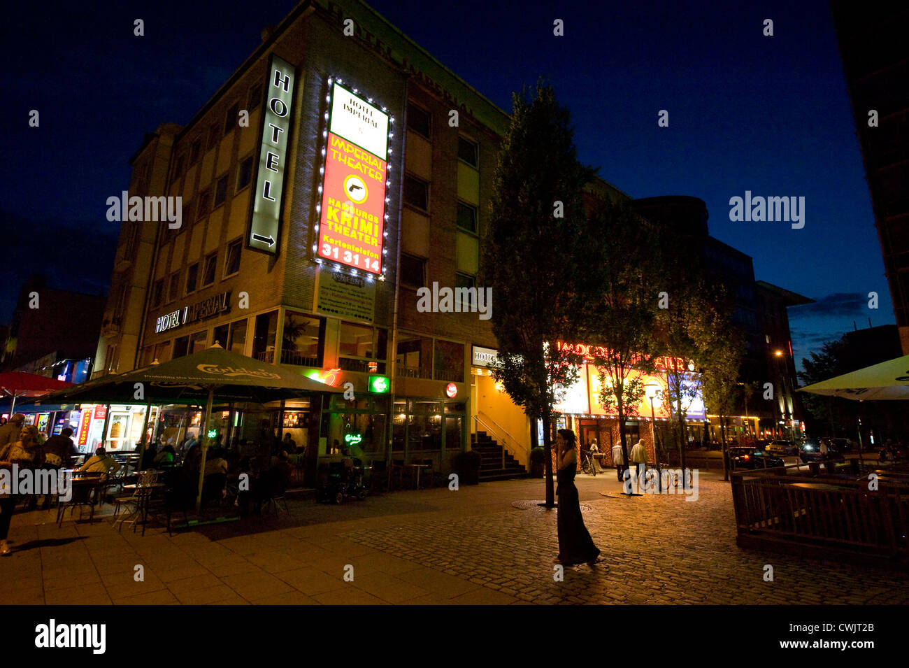 Hamburg, Germany - Reeperbahn in St. Pauli district Stock Photo - Alamy