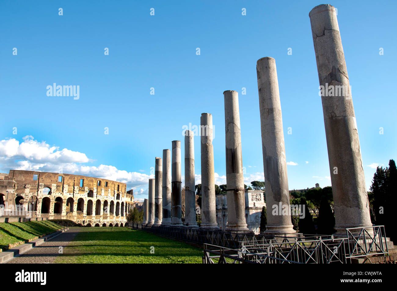 Colosseum and Pillars of the Antiquarium Forense Stock Photo - Alamy