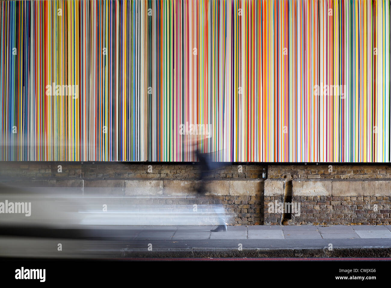 Vertical stripes hi-res stock photography and images - Alamy