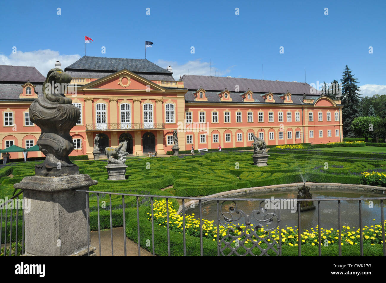 Castle in dobris hi-res stock photography and images - Alamy
