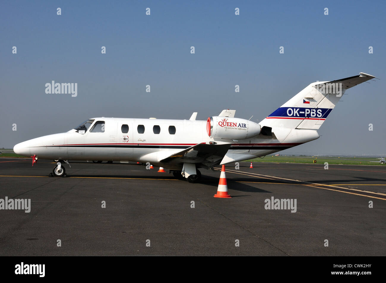 Cessna CitationJet Queen Air Stock Photo - Alamy