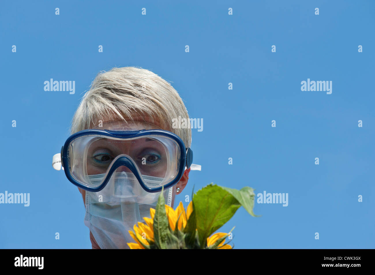 Female hayfever hi-res stock photography and images - Alamy