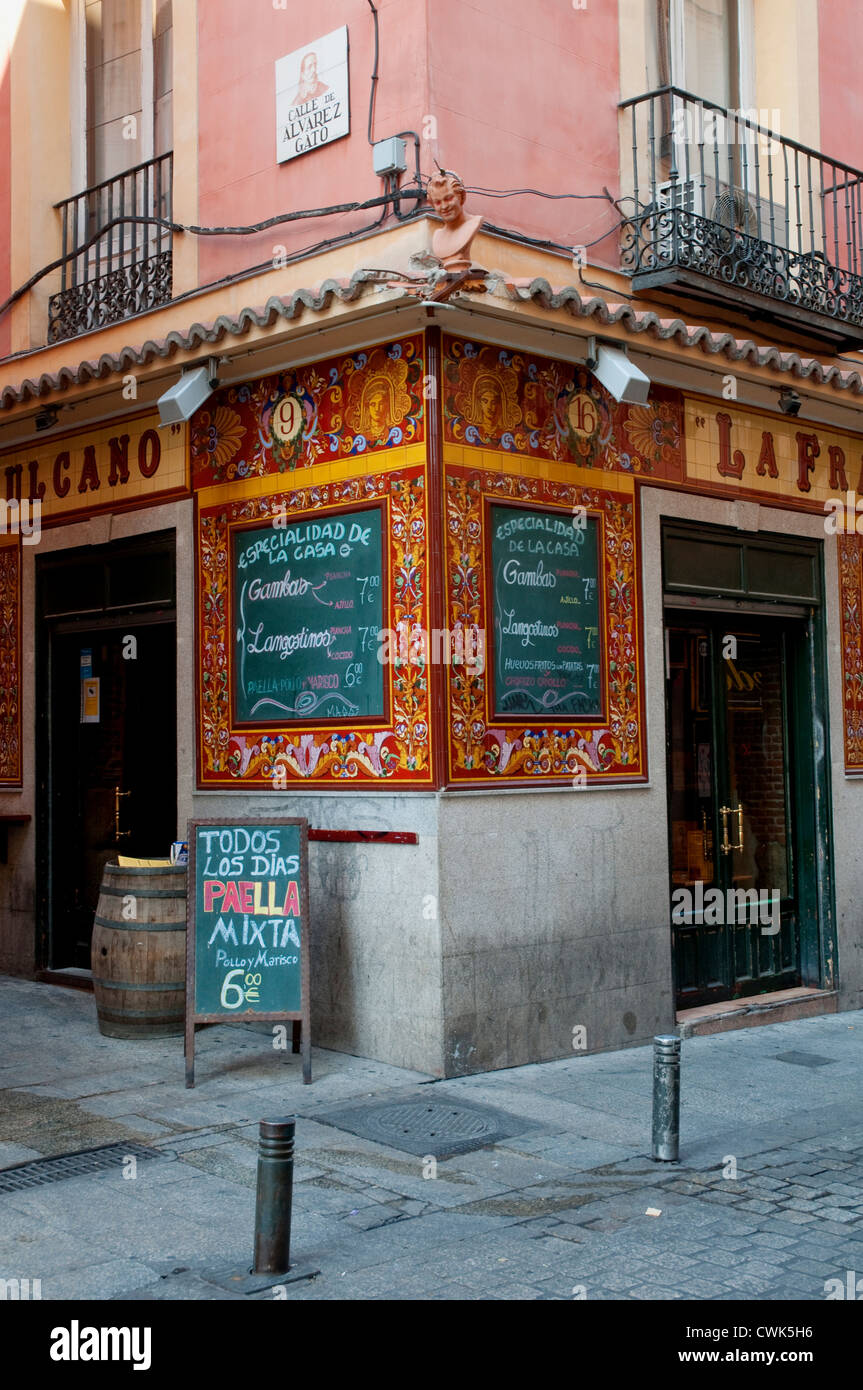 Tipica de madrid hi-res stock photography and images - Alamy