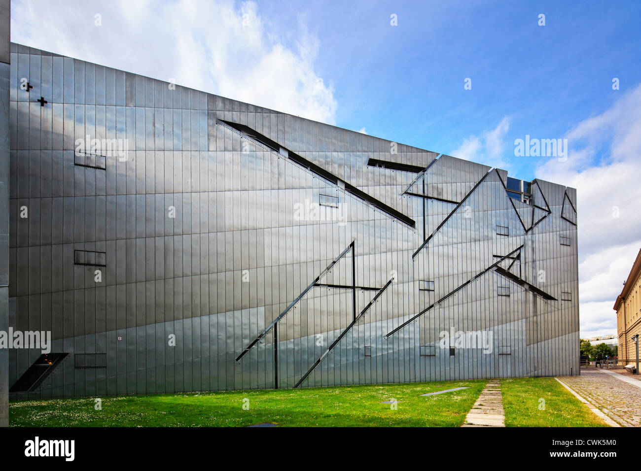 Berlin Jewish museum in Berlin Stock Photo - Alamy