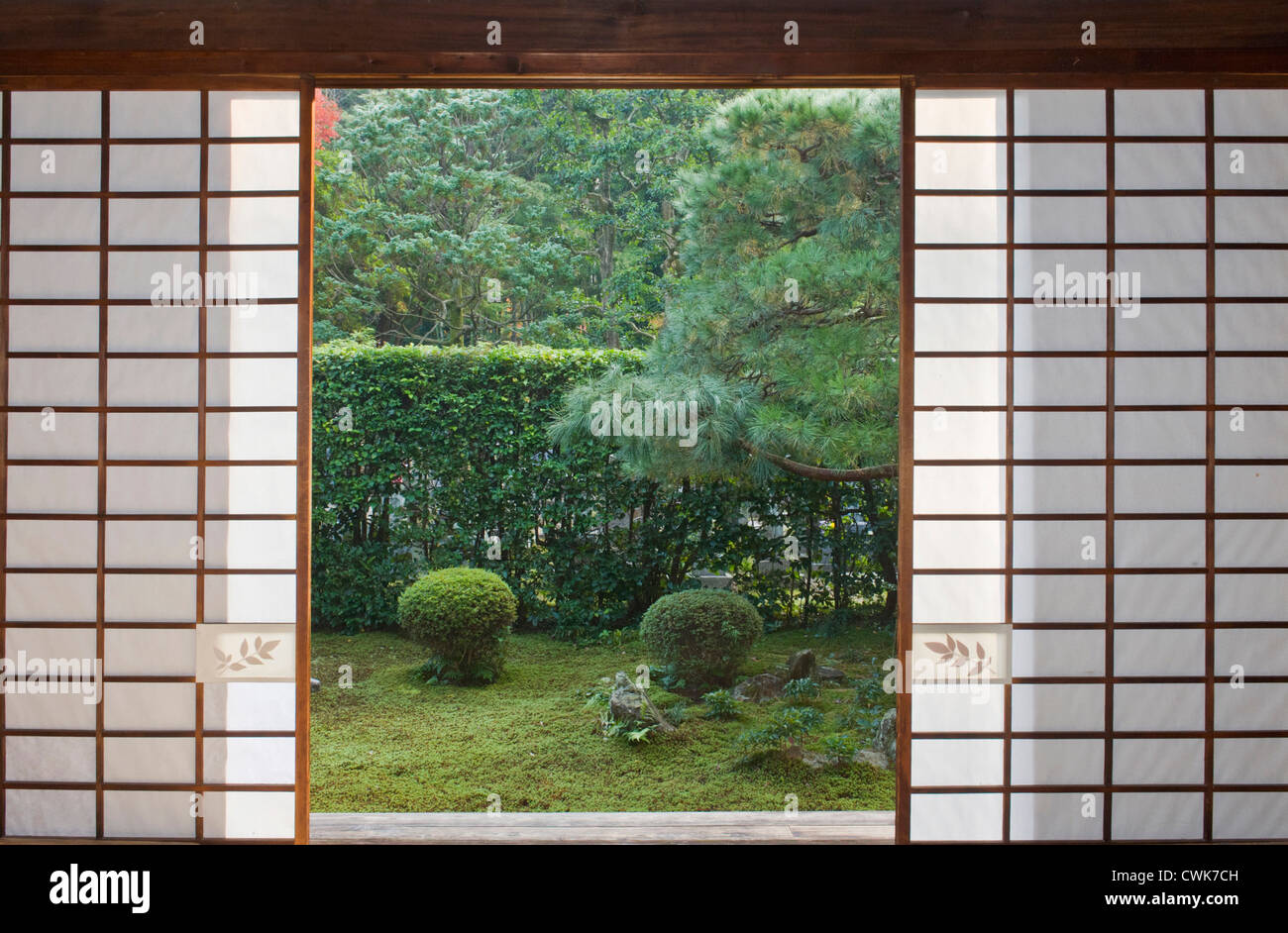 Japan, Kyoto, Sesshuji, Temple Window Stock Photo - Alamy