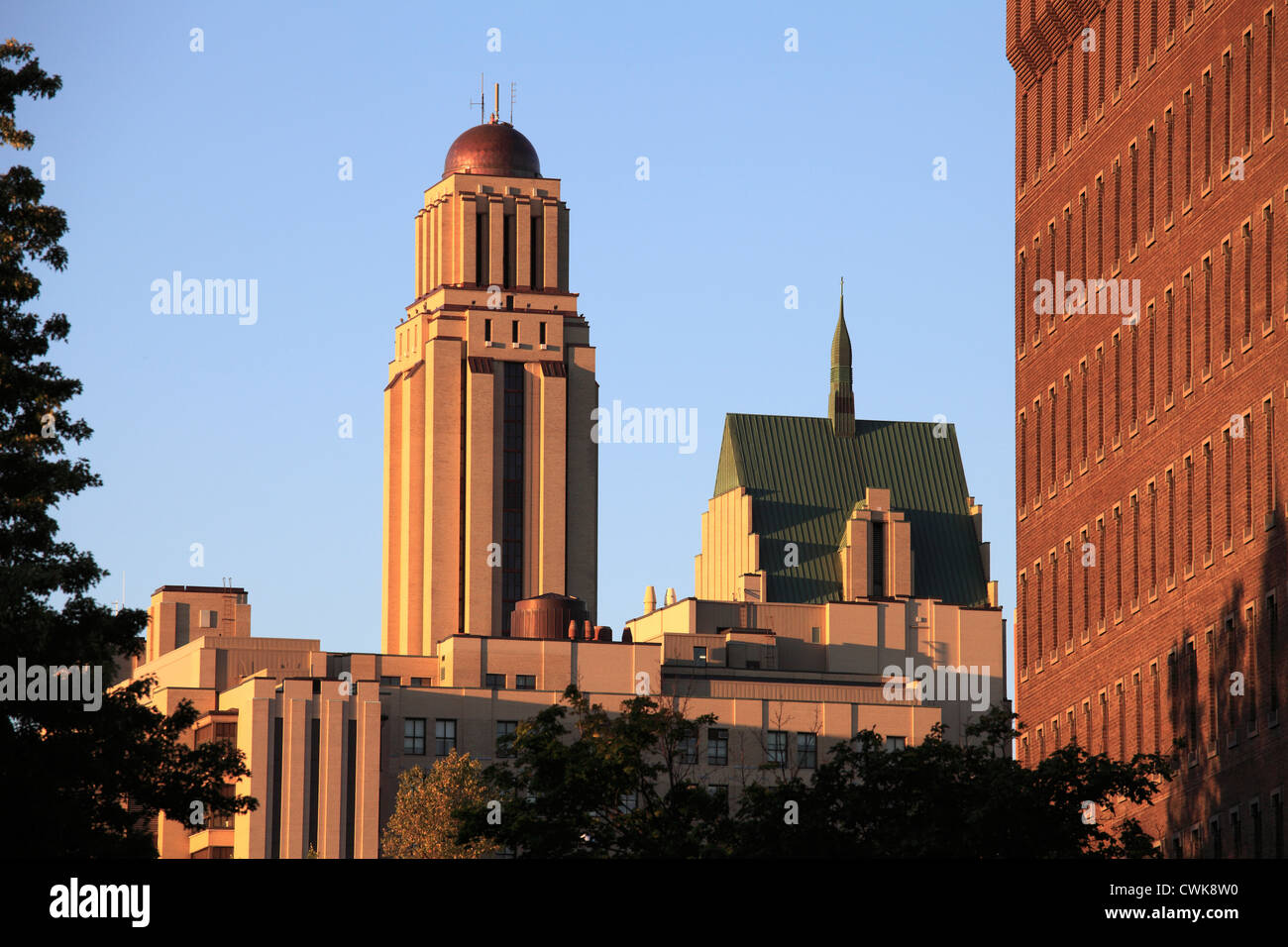 Universite de montreal montreal hi-res stock photography and images - Alamy