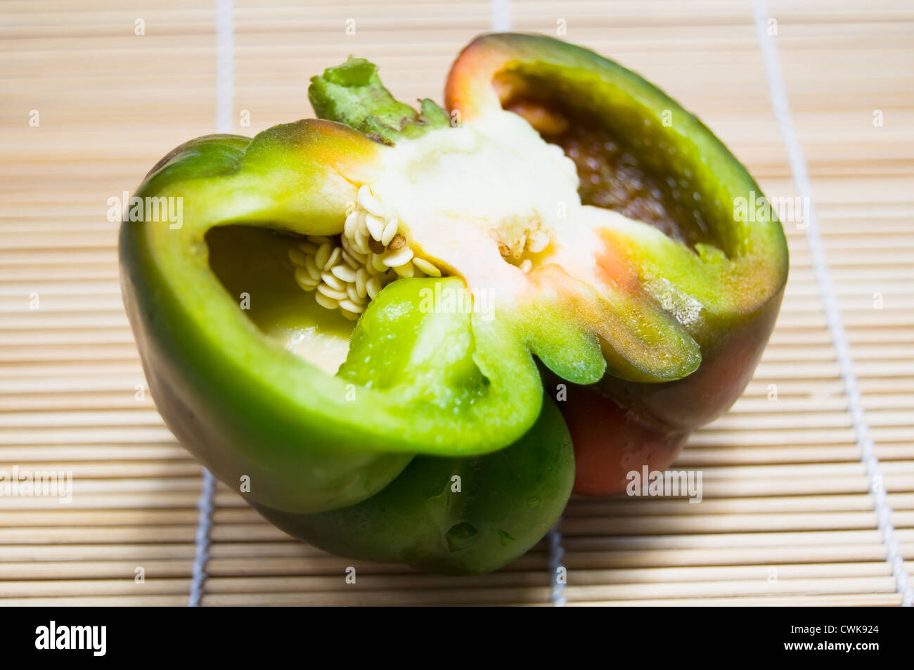 Green bell pepper half cut hi-res stock photography and images - Alamy