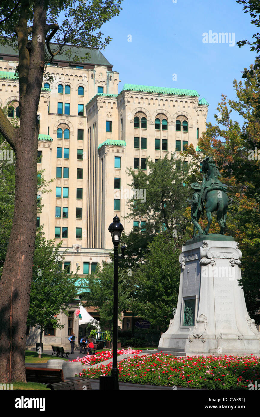 Canada, Quebec, Montreal, Dorchester Square, Dominion Square Building ...