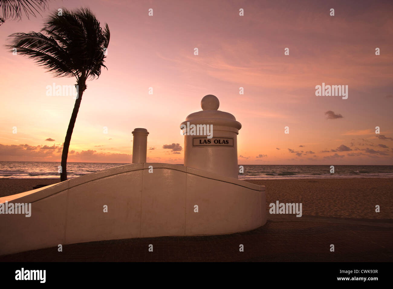 LAS OLAS BOULEVARD BEACH ENTRANCE WAVE WALL PROMENADE FORT LAUDERDALE ...