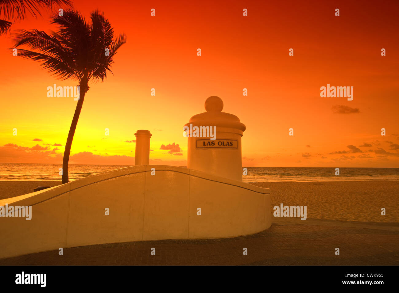 LAS OLAS BOULEVARD BEACH ENTRANCE WAVE WALL PROMENADE FORT LAUDERDALE ...