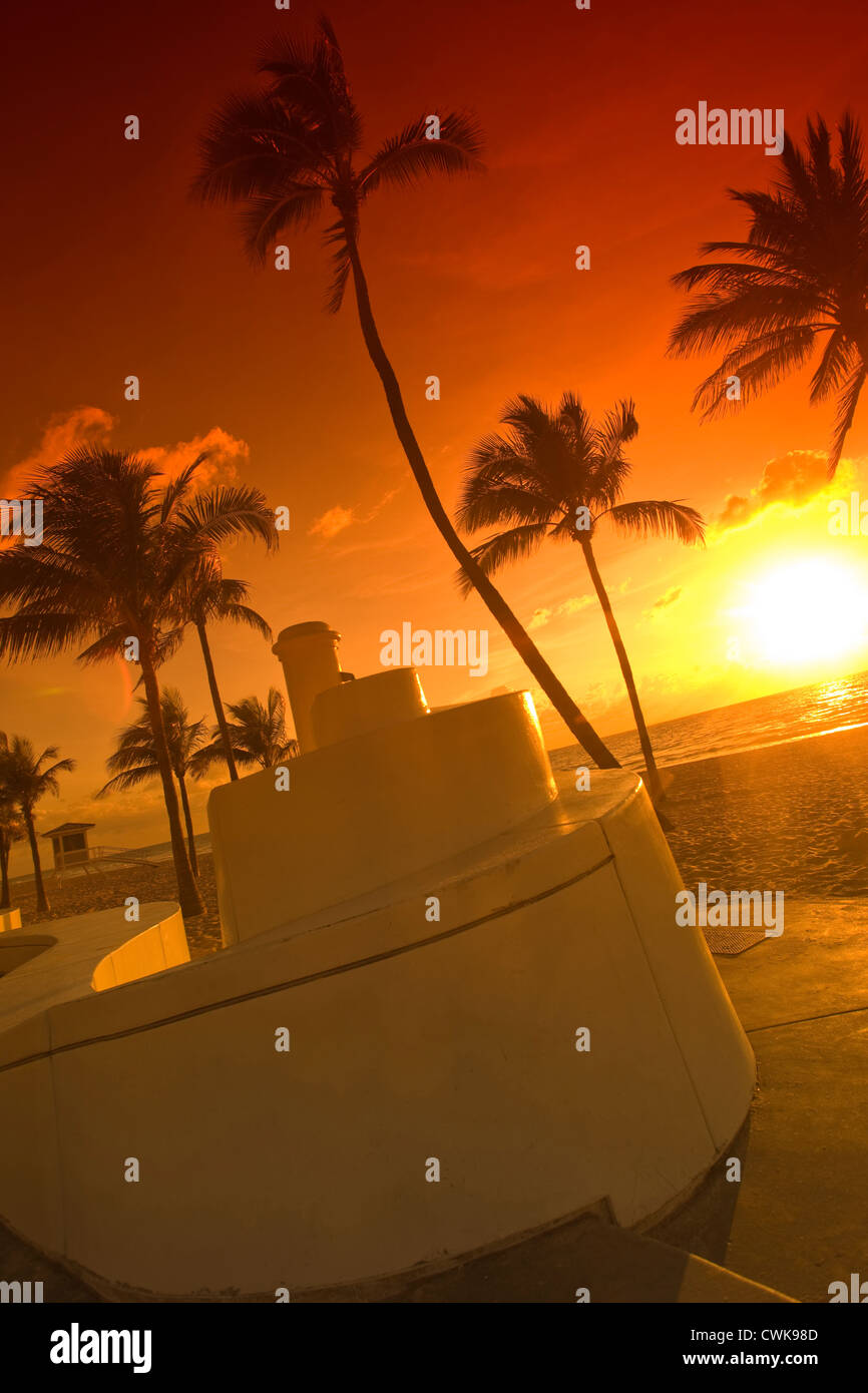 POINSETTIA STREET BEACH ENTRANCE WAVE WALL PROMENADE FORT LAUDERDALE ...