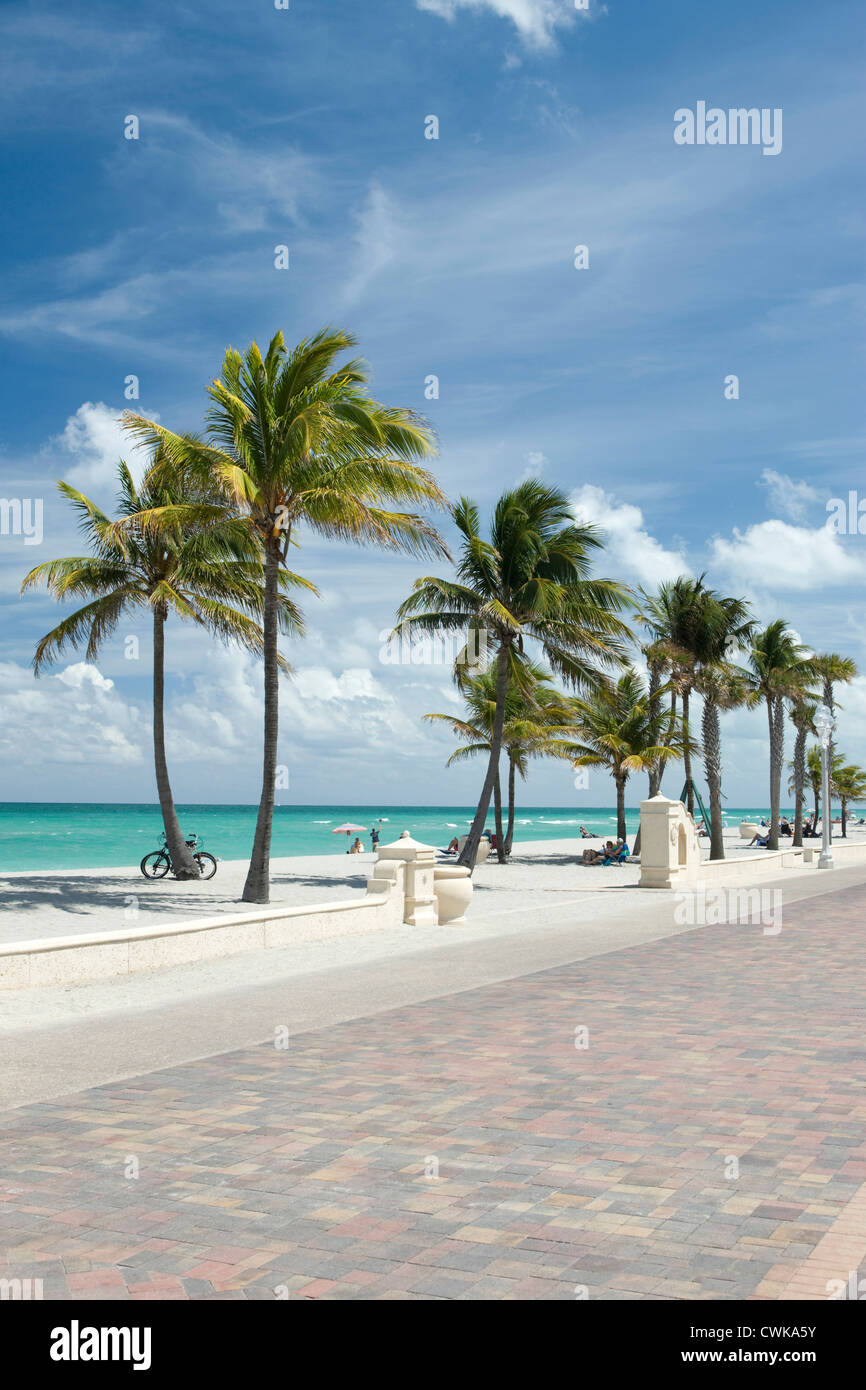 WATERFRONT PROMENADE HOLLYWOOD BEACH FLORIDA USA Stock Photo - Alamy