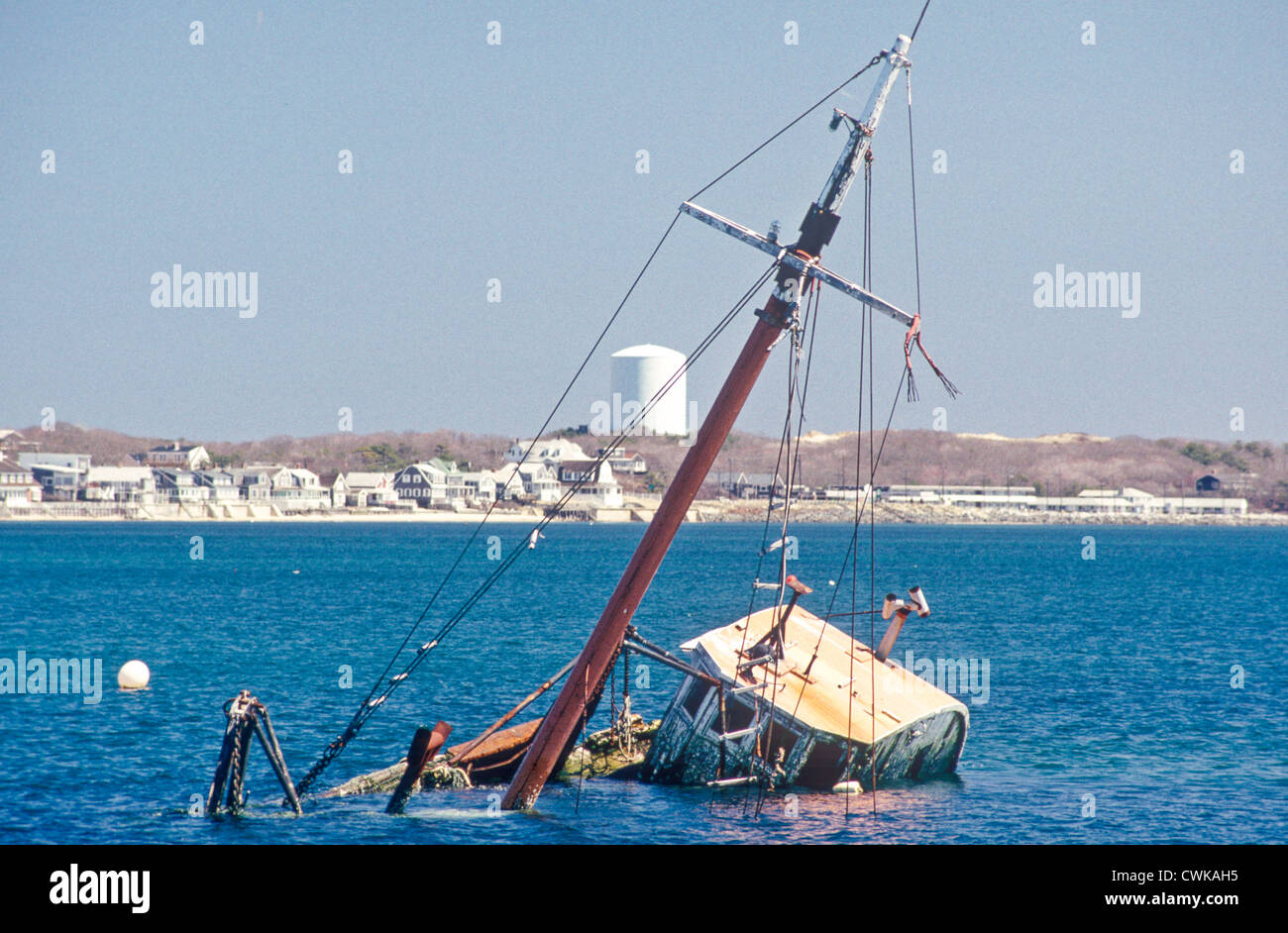 Submerged boat hi-res stock photography and images - Alamy