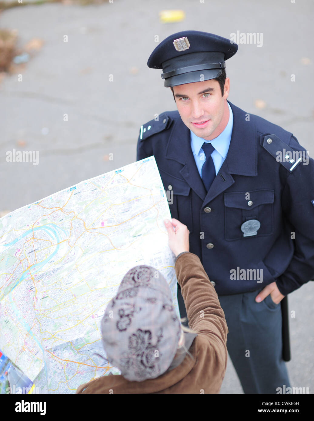Helpful policeman hi-res stock photography and images - Alamy