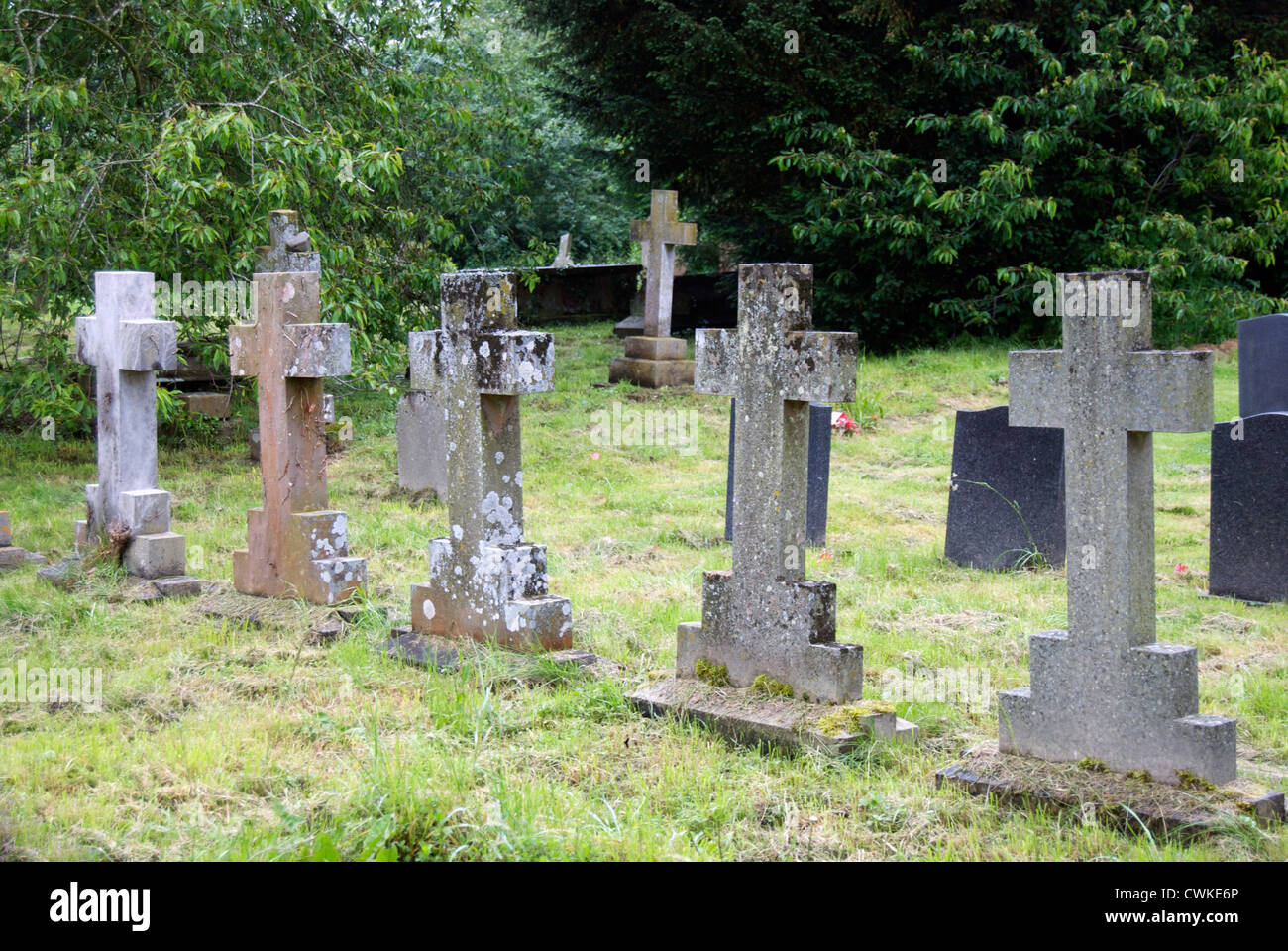 Tombstone cross hi-res stock photography and images - Alamy