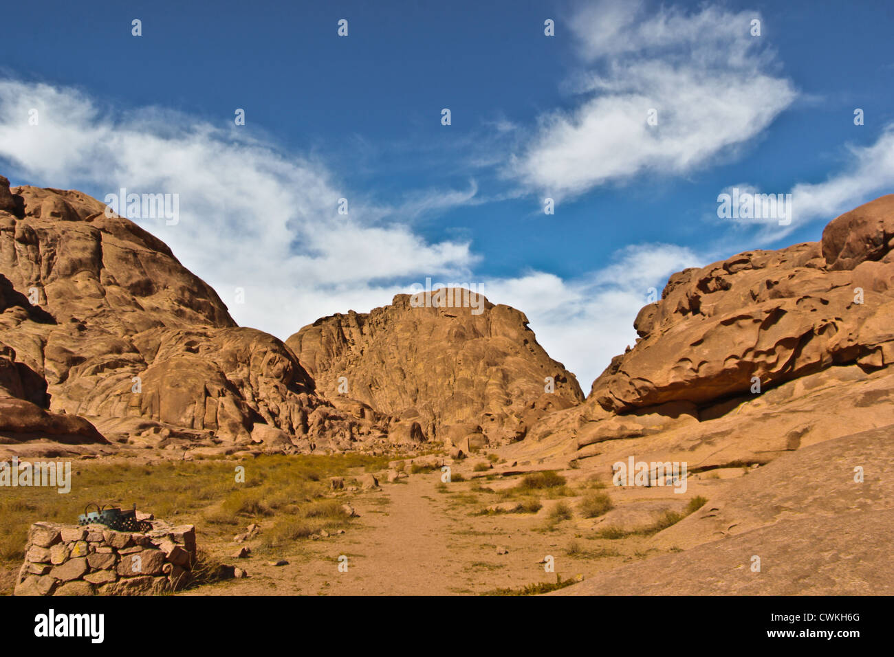 Mousa mountain hi-res stock photography and images - Alamy