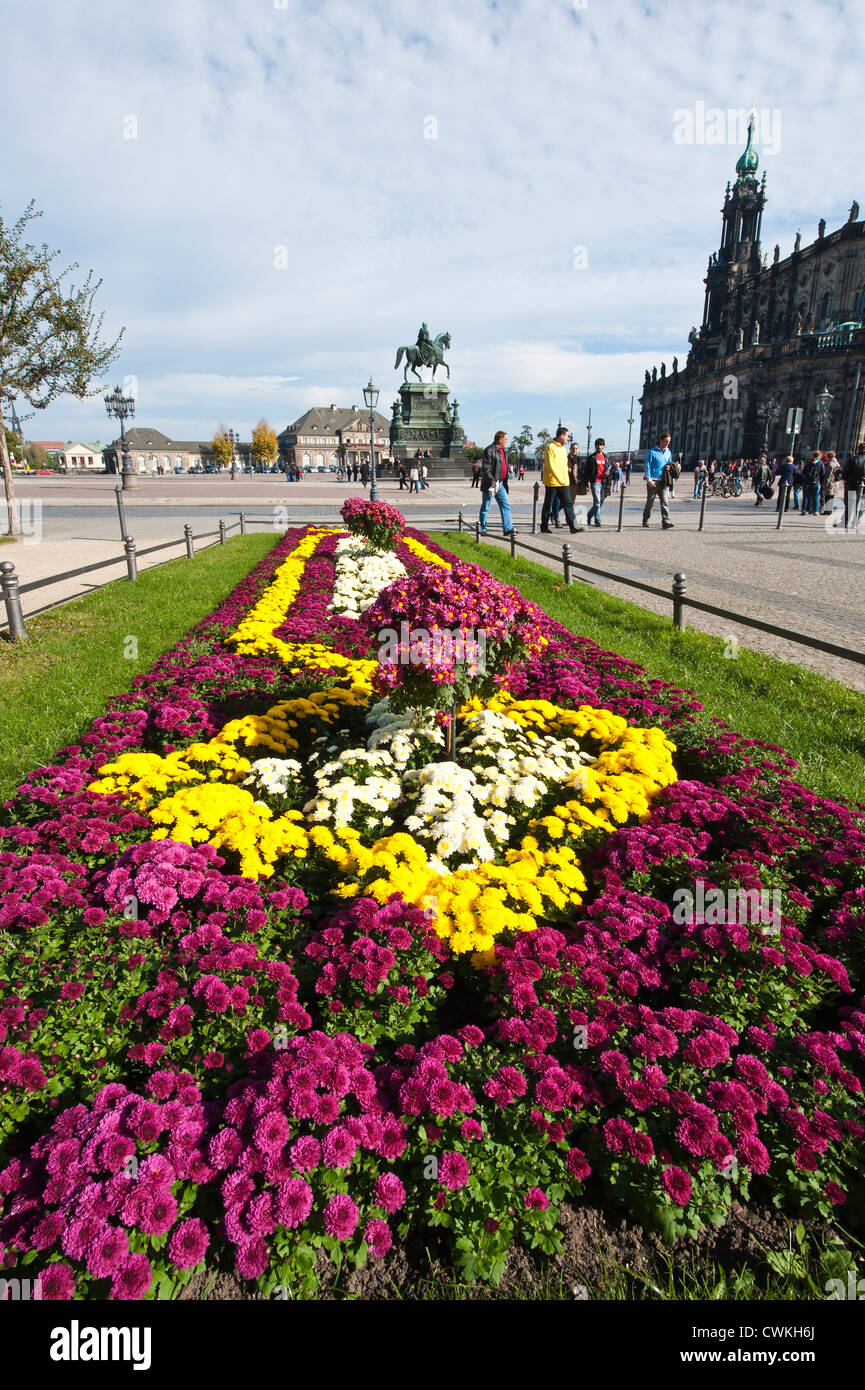 Theater Square with King John Statue, Dresden, Germany Stock Photo - Alamy
