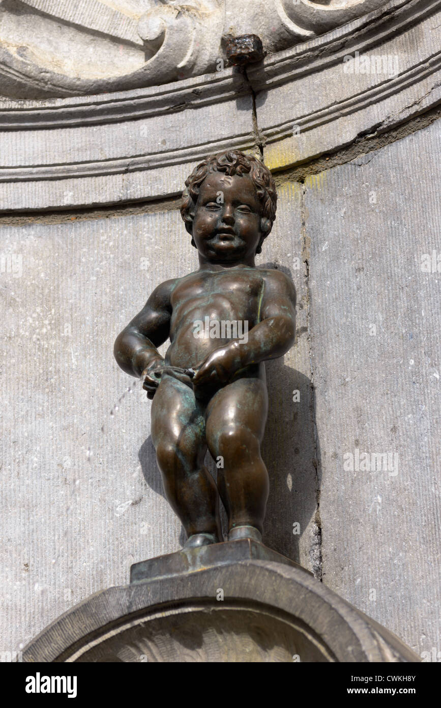 Manneken Pis, Brussels, Belgium, Europe Stock Photo - Alamy