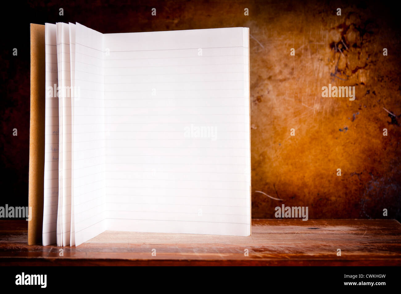 Vintage note book hi-res stock photography and images - Alamy