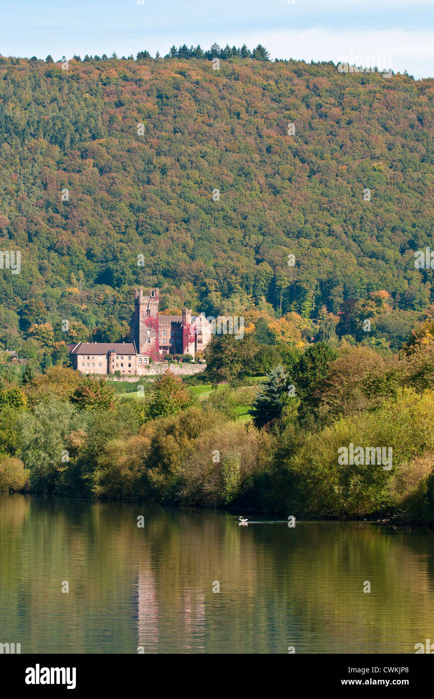 The Mittelburg (Middle Castle) and Neckar River, Neckarsteinach ...