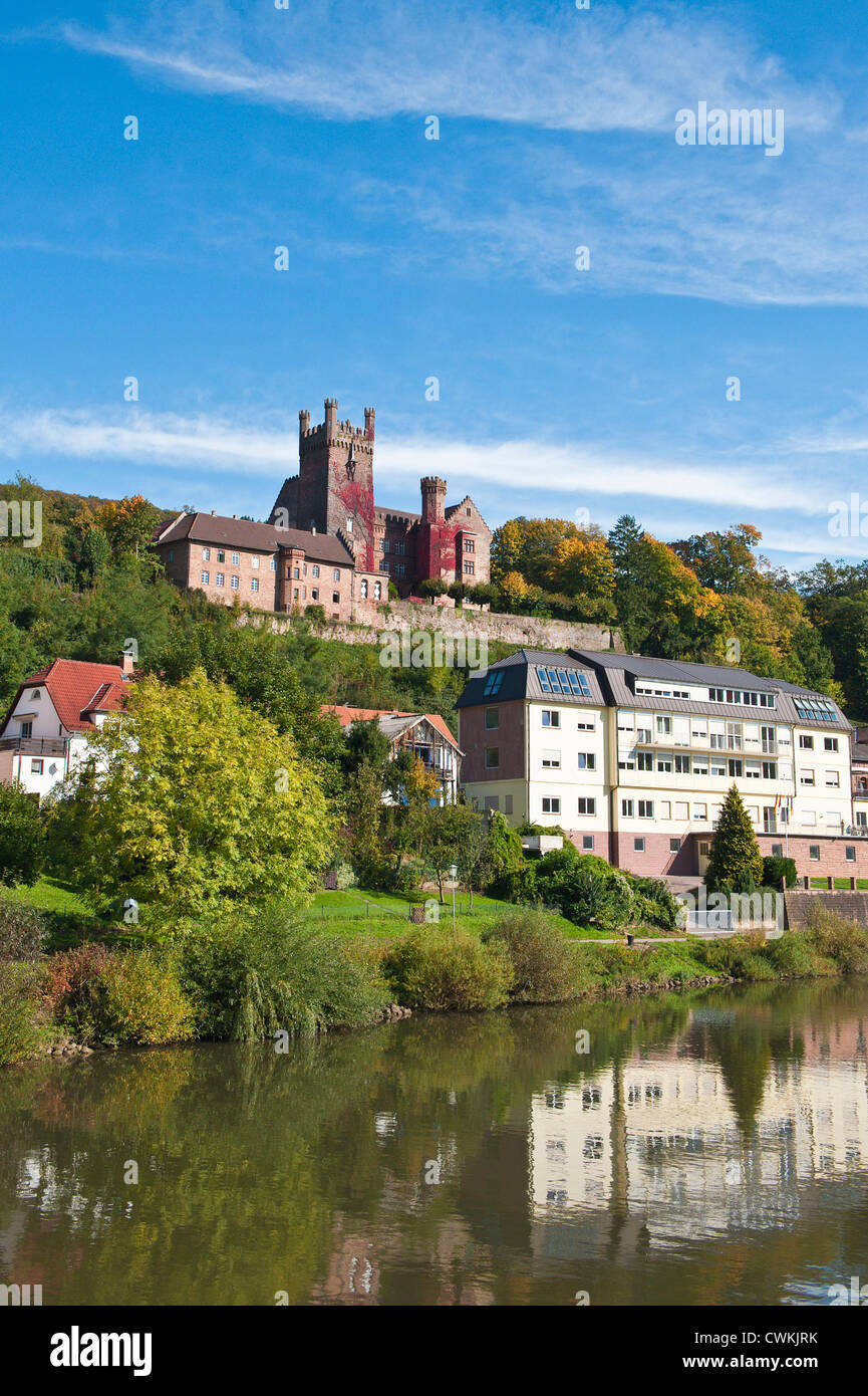 The Mittelburg (Middle Castle) and Neckar River, Neckarsteinach ...