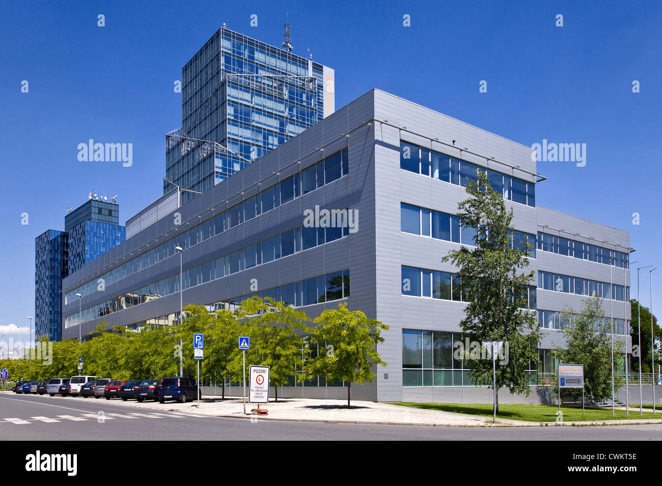 Group housing luxury housing hi-res stock photography and images - Alamy