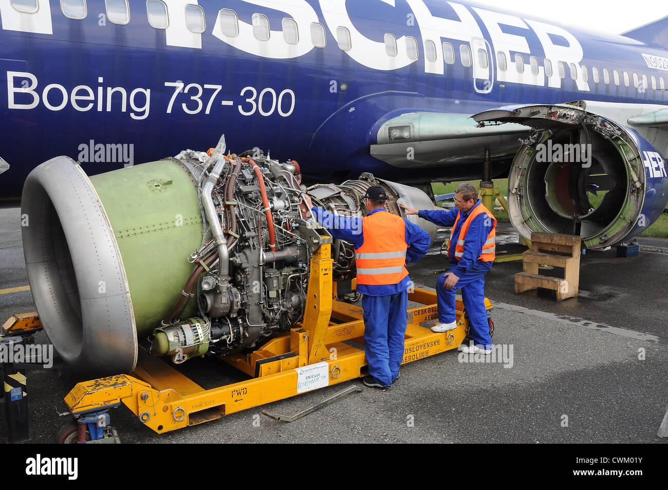 Cfm56 2 hi-res stock photography and images - Alamy
