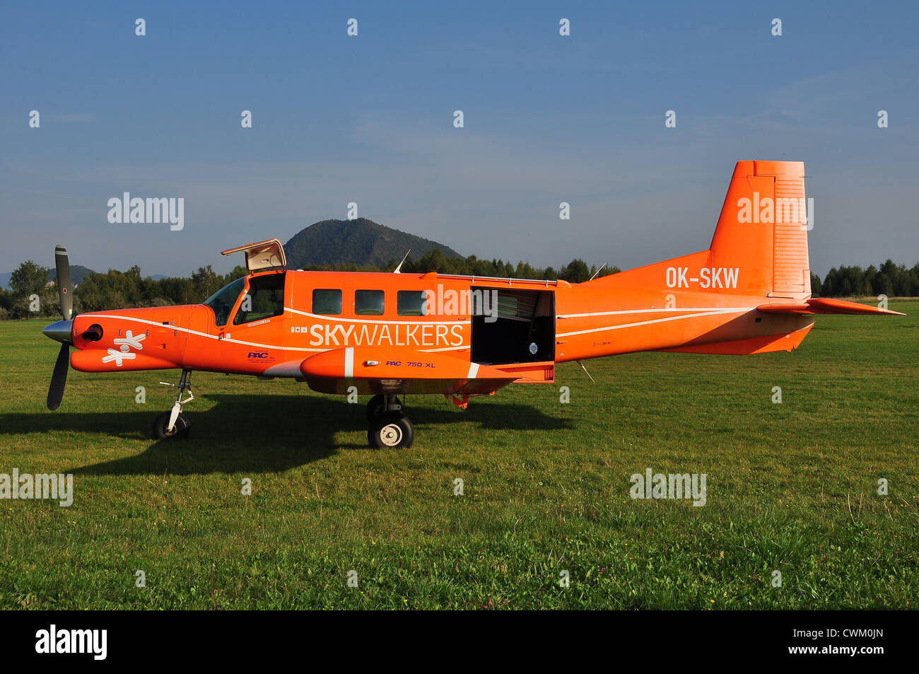 PAC 750XL SkyWalkers Stock Photo - Alamy