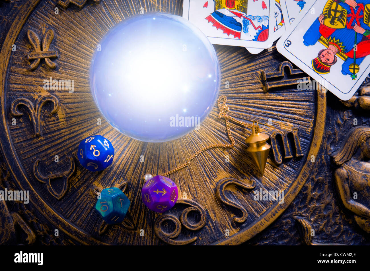 Divination objects hi-res stock photography and images - Alamy