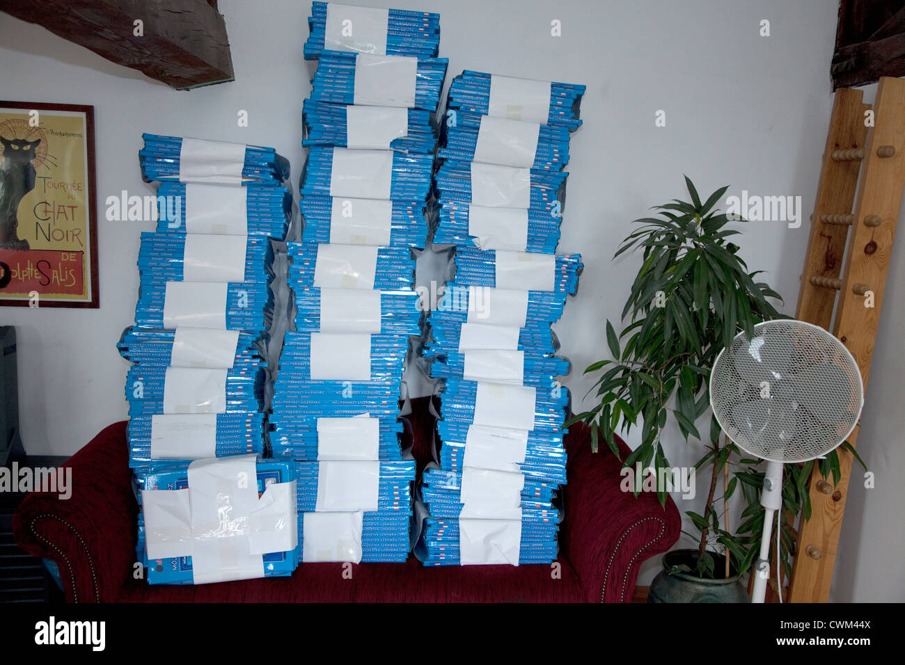 Stacks of empty delivery boxes ready to be filled with product in an ...