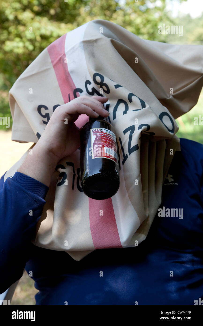Sack over the head hi-res stock photography and images - Alamy