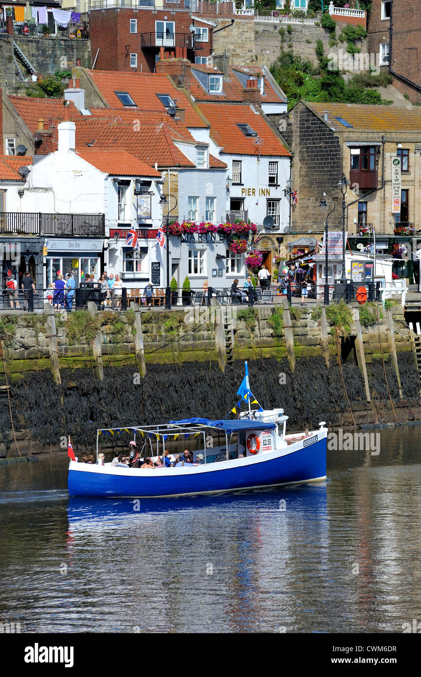 Whitby boat trip hi-res stock photography and images - Alamy