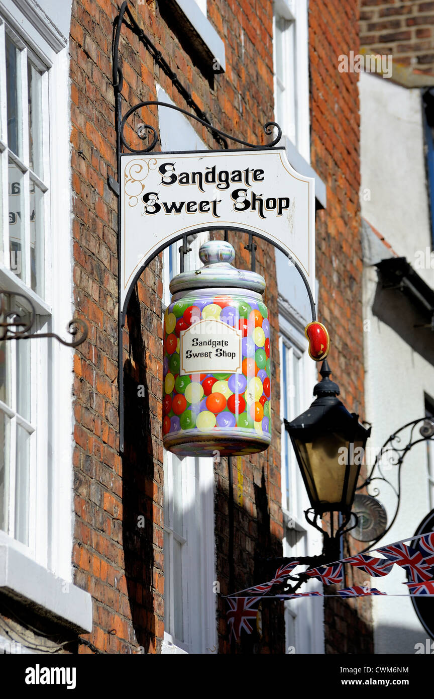 sandgate sweet shop whitby north yorkshire england uk Stock Photo - Alamy