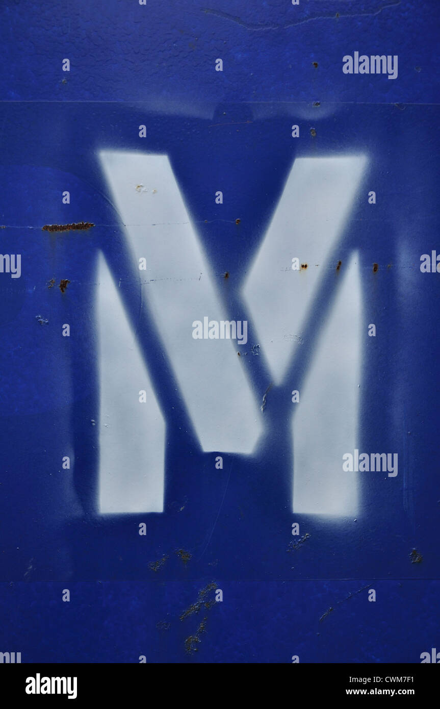 Spray paint alphabet hi-res stock photography and images - Alamy