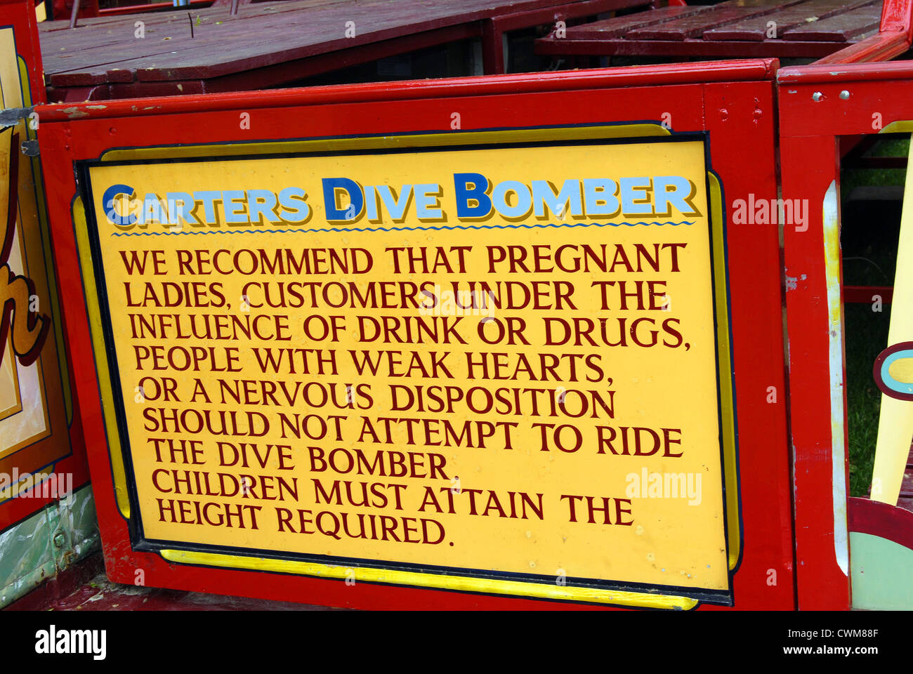 Vintage fun fair sign hi-res stock photography and images - Alamy