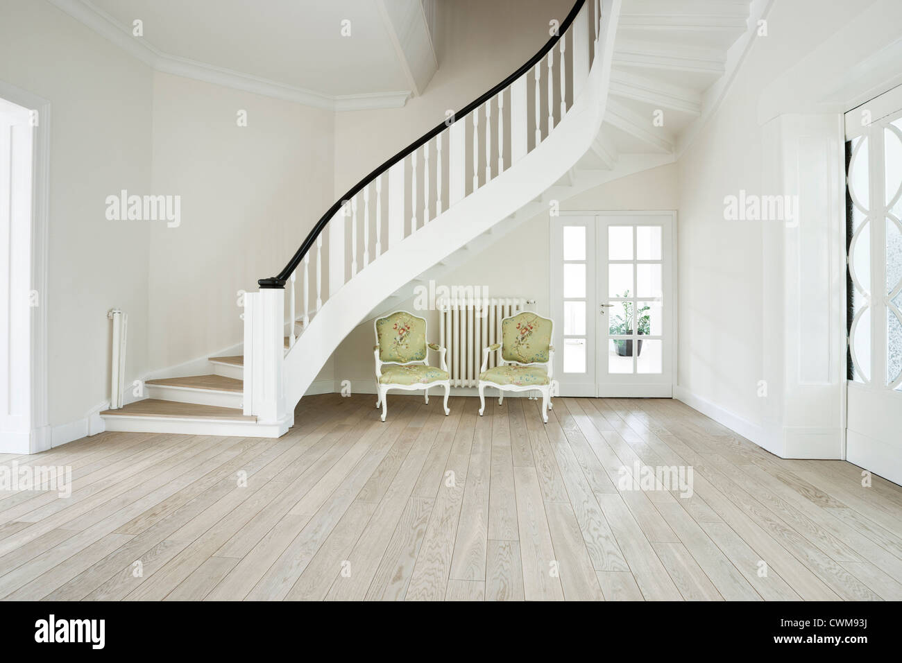 Berlin germany apartment house empty hi-res stock photography and ...