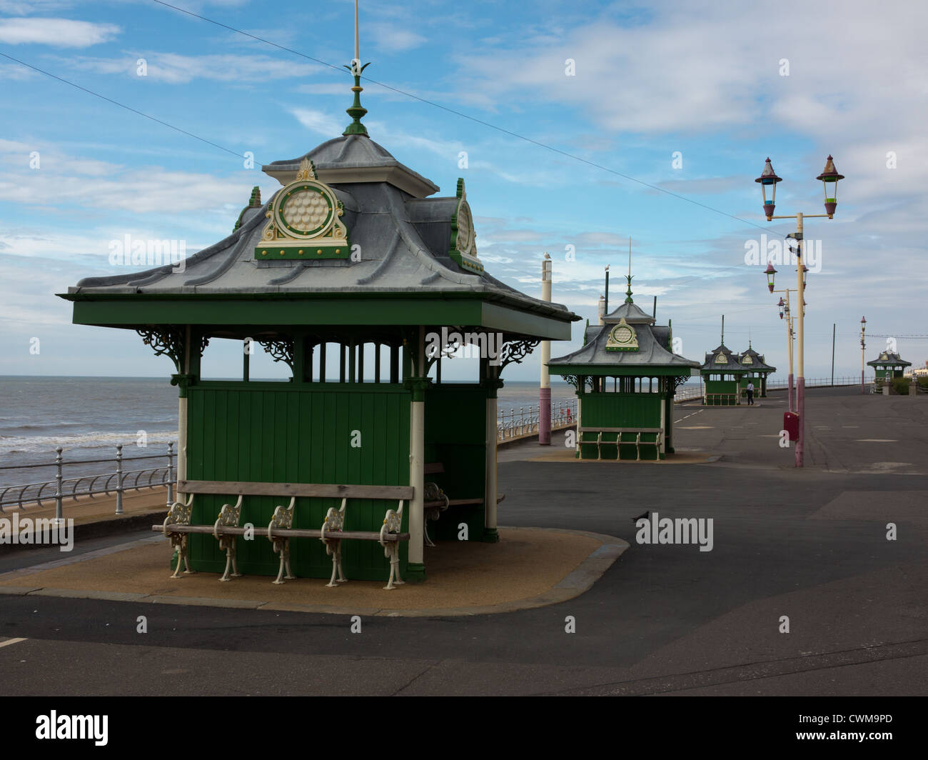 Traditional public seating on Blackpool's promenade Stock Photo - Alamy