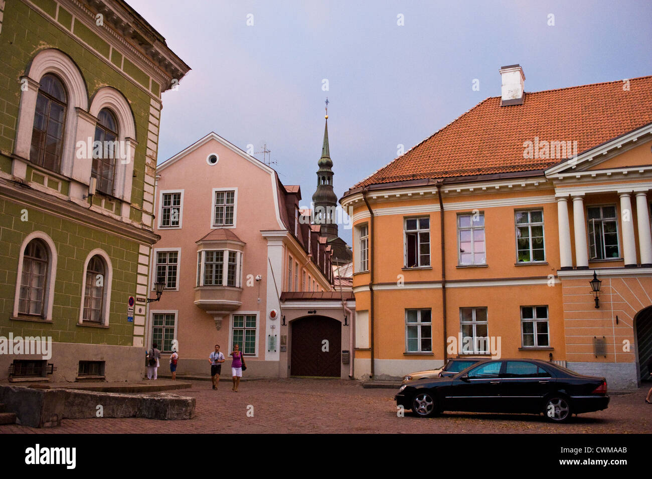 Tallinn, Estonia - Kiriku place, Toompea Stock Photo - Alamy