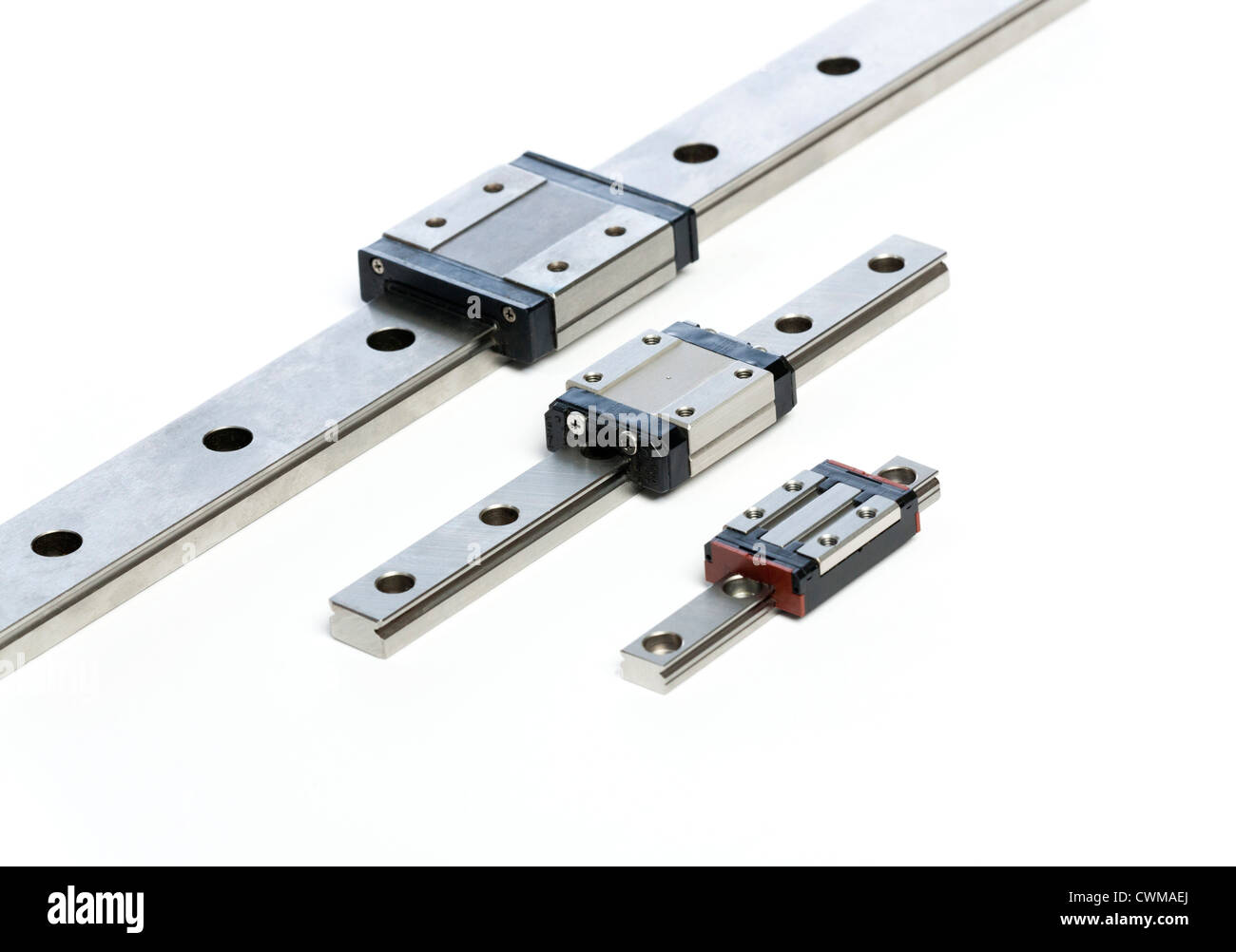 Linear Bearing: What Is It? How Does It Work? Uses, Types, 50% OFF