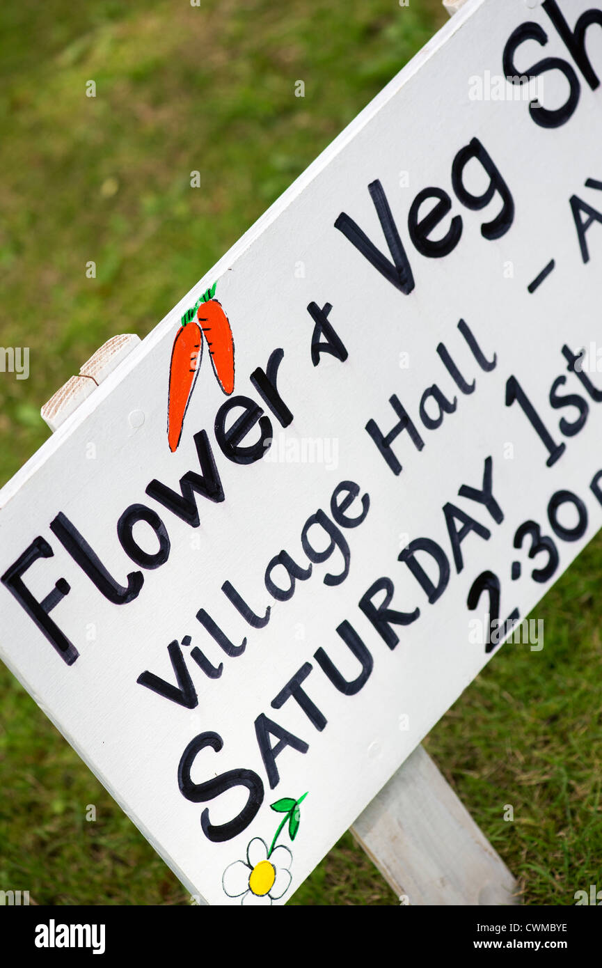 Uk village hall signs hi-res stock photography and images - Alamy