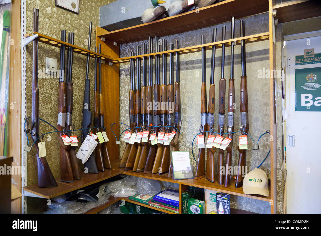 English shotgun display hi-res stock photography and images - Alamy