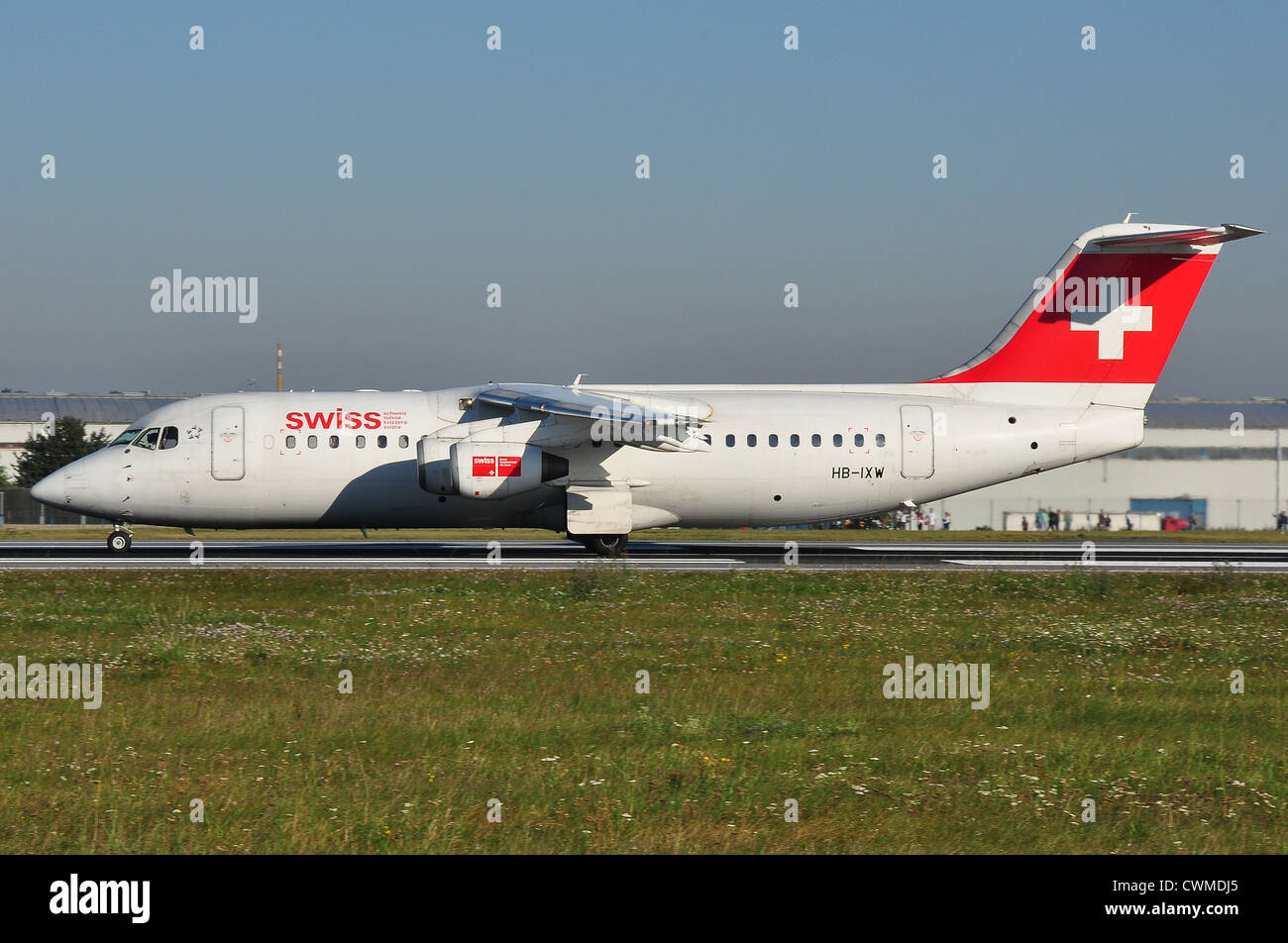 Avro rj 100 hi-res stock photography and images - Alamy