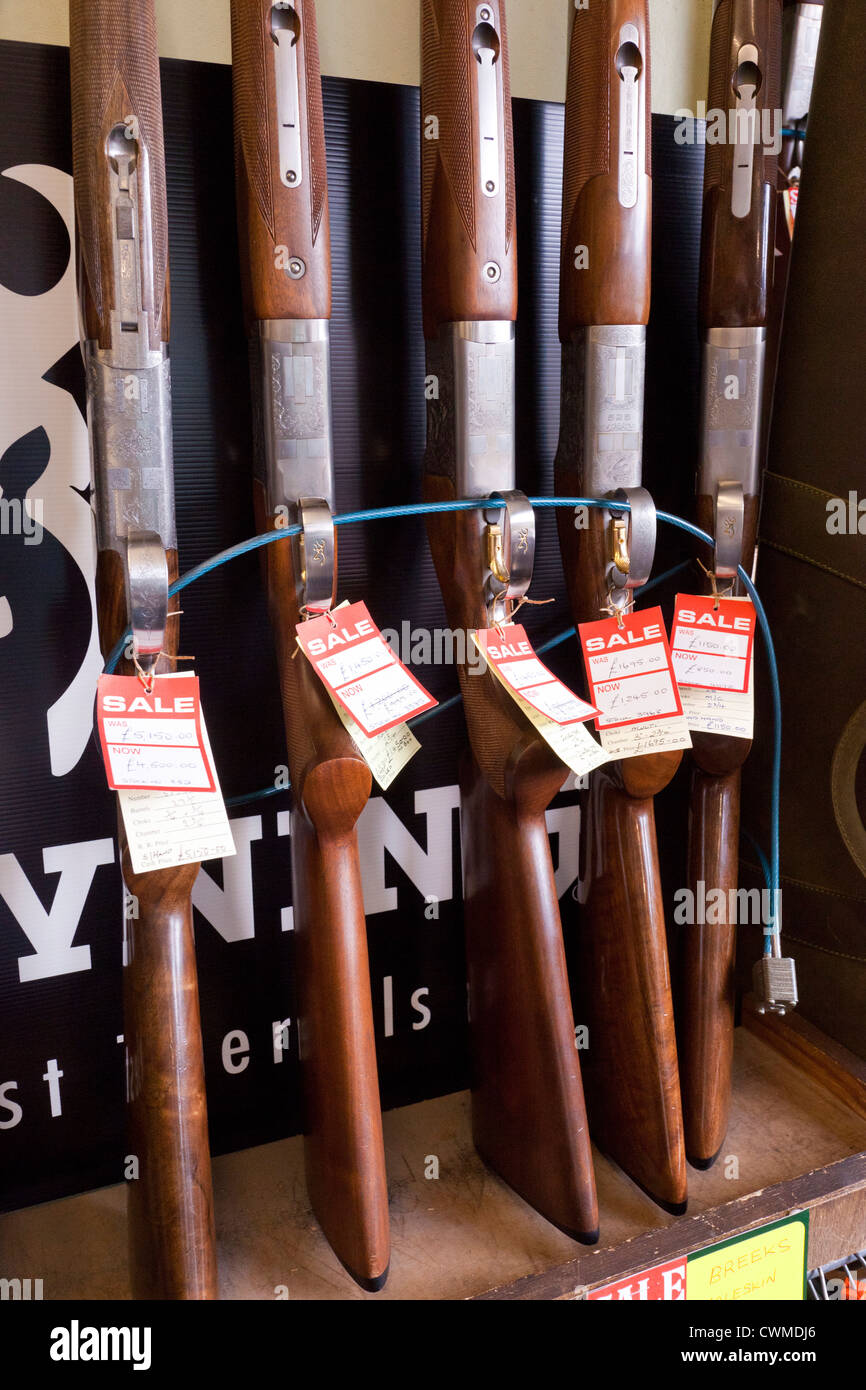 English shotgun display hi-res stock photography and images - Alamy