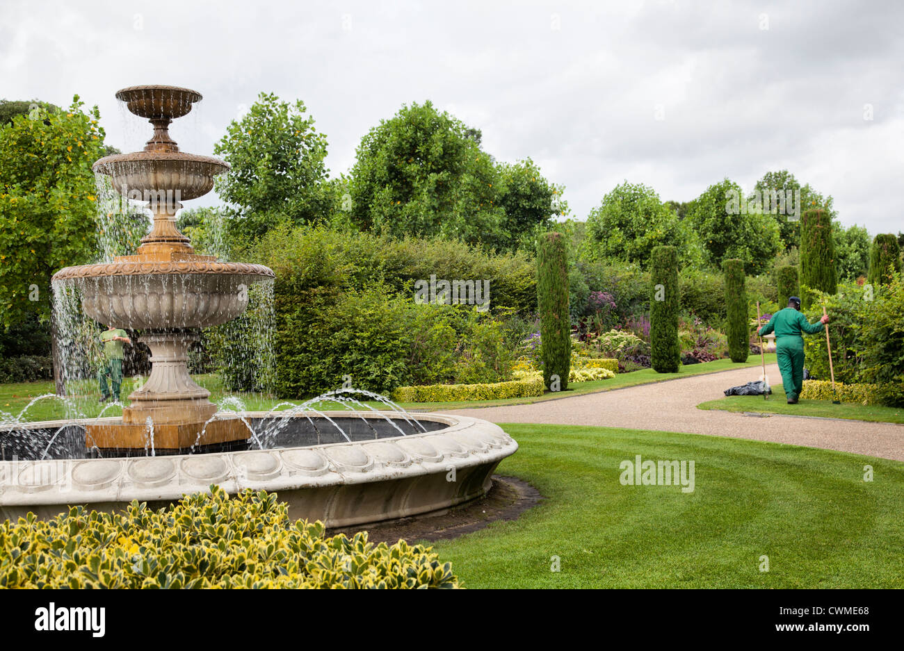 Regent park gardens hi-res stock photography and images - Alamy