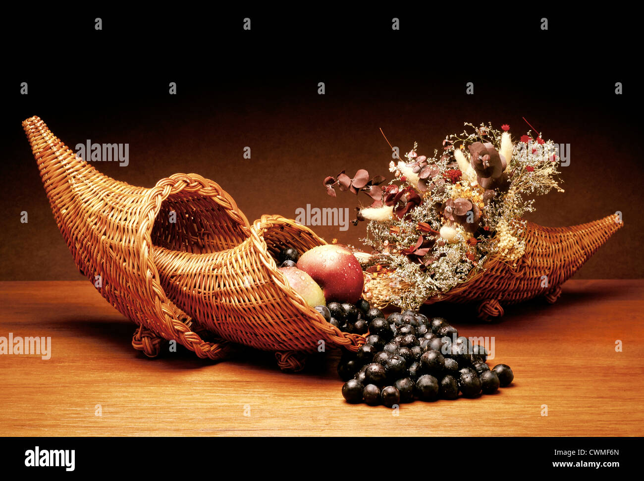 Cornucopia hi-res stock photography and images - Alamy