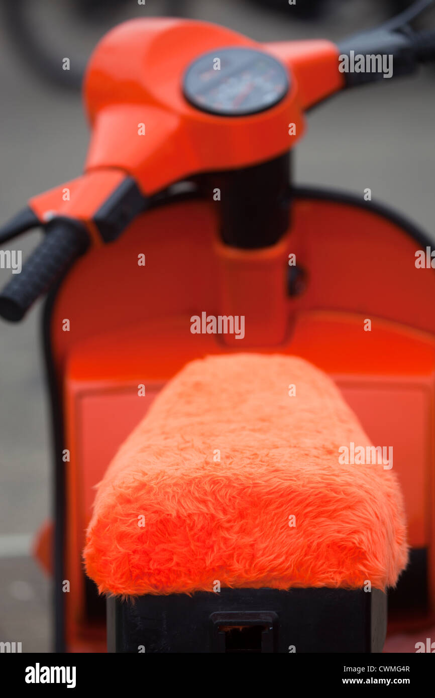 Orange vespa scooter hi-res stock photography and images - Alamy