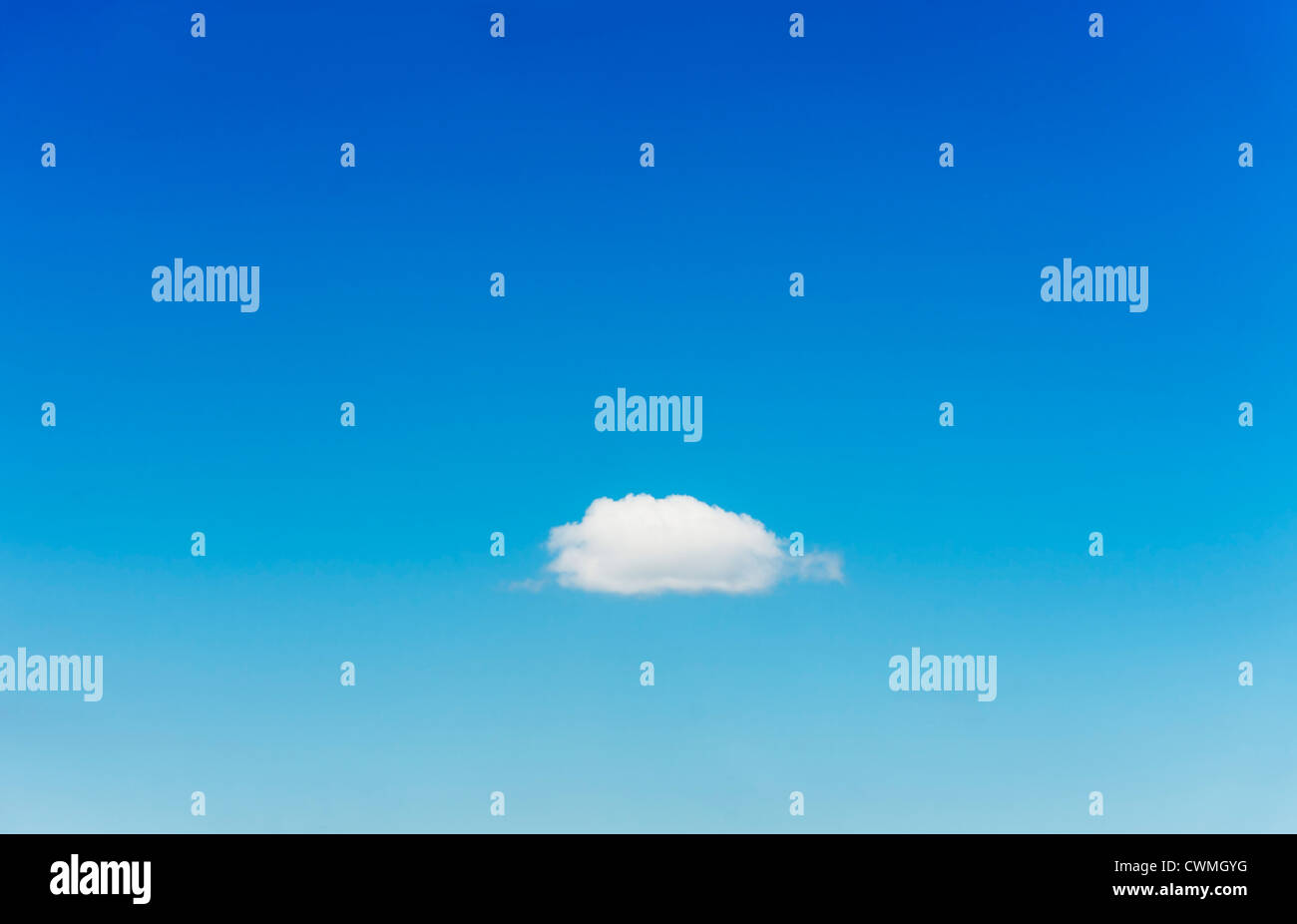 Blue sky only simple hi-res stock photography and images - Alamy