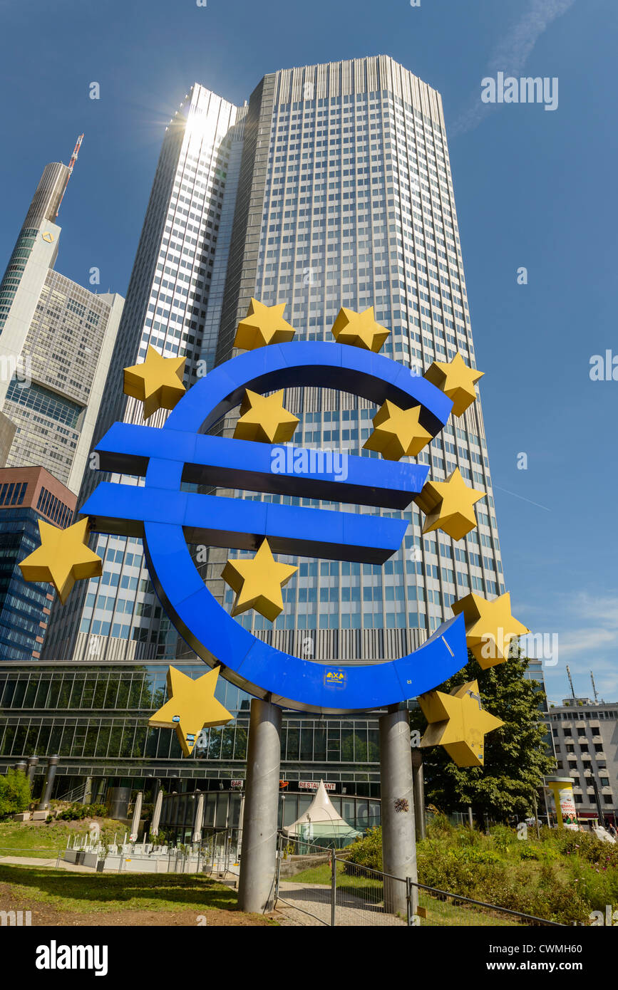 Ecb european central bank building hi-res stock photography and images ...