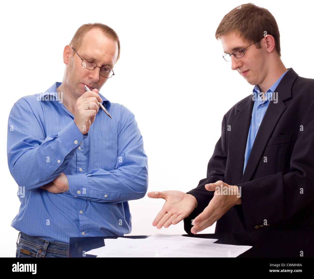 Person signing of an agreement Stock Photo - Alamy